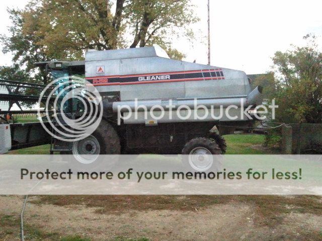 Gleaner R52 | The Combine Forum